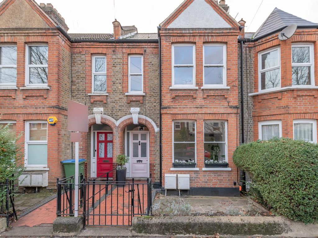 1 bed flat to rent in Carr Road, London E17, £1,495 pcm - Zoopla