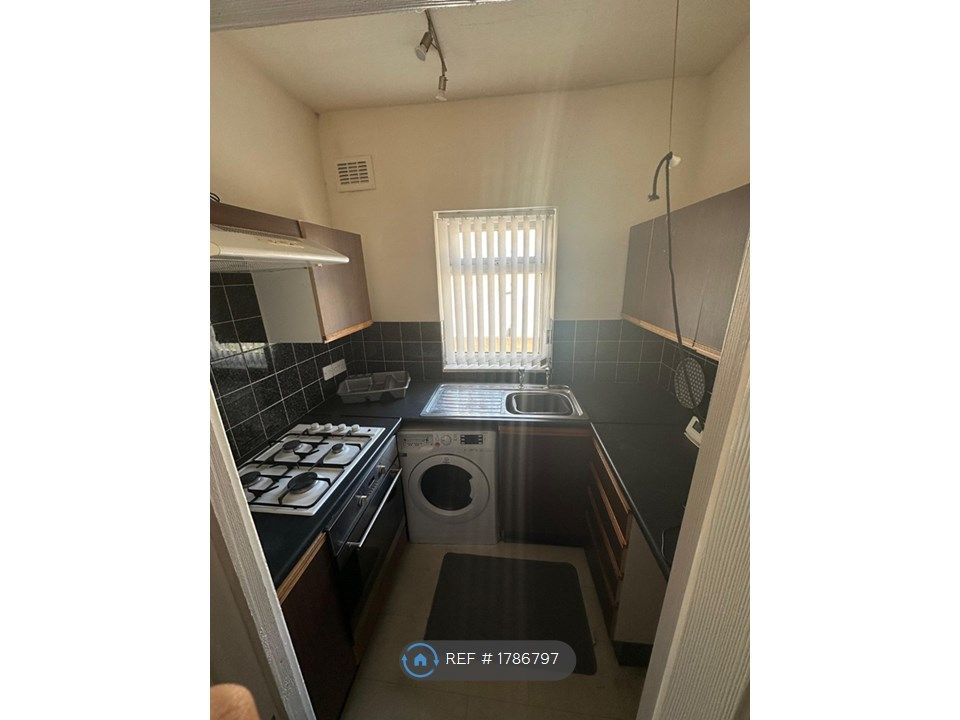 1 bed flat to rent in Derby Road, Birkenhead CH42 - Zoopla