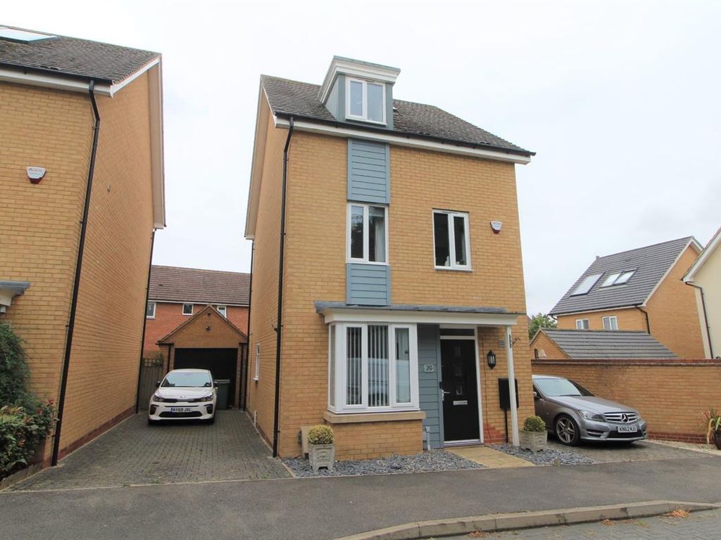 4 bed detached house for sale in Wilkinson Crescent, Wolverton, Milton ...