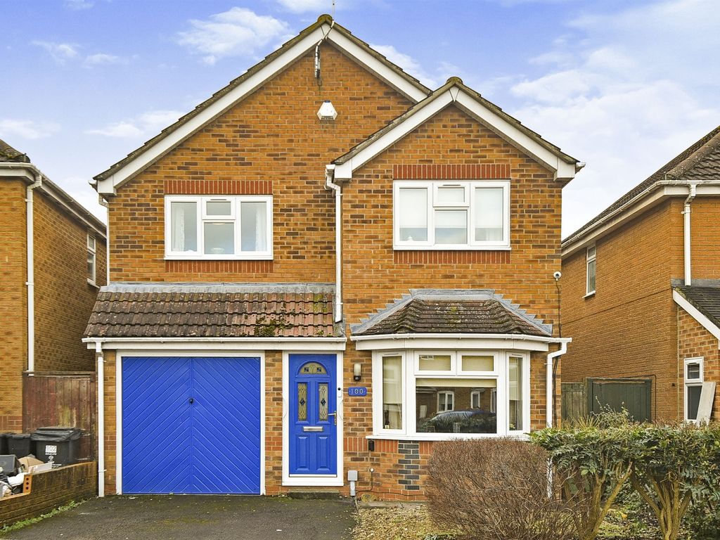 4 bed detached house for sale in Copse Avenue, Swindon SN1 - Zoopla