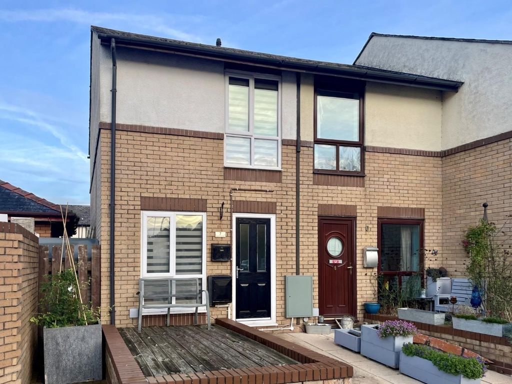 1 Bed End Terrace House For Sale In Custom House Place Penarth Cf64 £