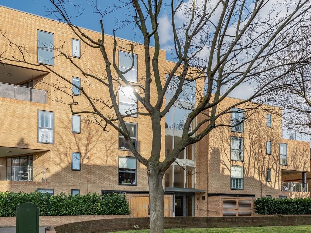 2 bed flat for sale in Alvey Street, London SE17 - Zoopla