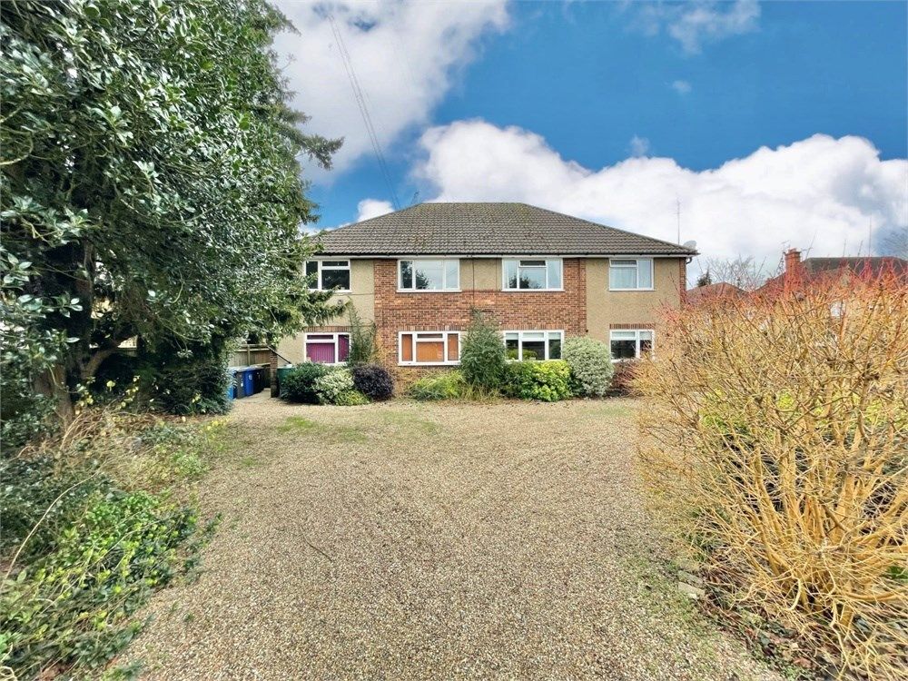 2 bed maisonette to rent in Cookham Road, Maidenhead SL6 - Zoopla