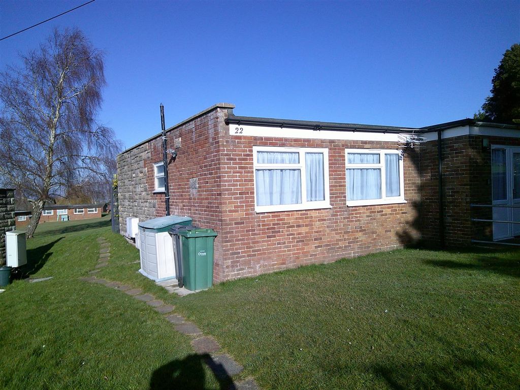 2 bed semi-detached bungalow to rent in Gurnard Pines, Cockleton Lane ...