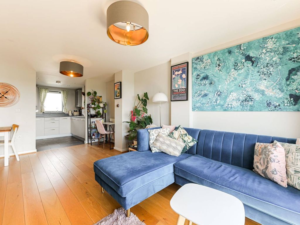 2 bed flat for sale in Streatham Place, Clapham Park, London SW2, £ ...