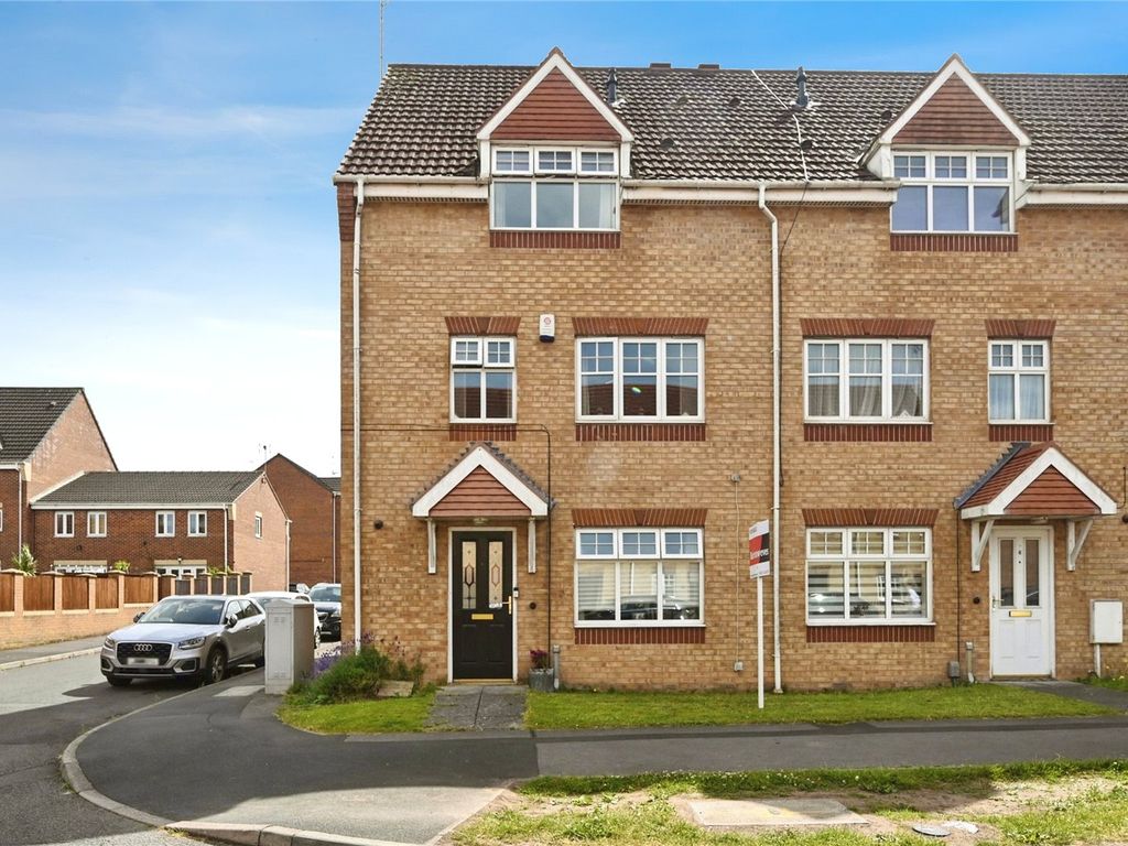4 bed end terrace house for sale in Ruby Way, Mansfield ...