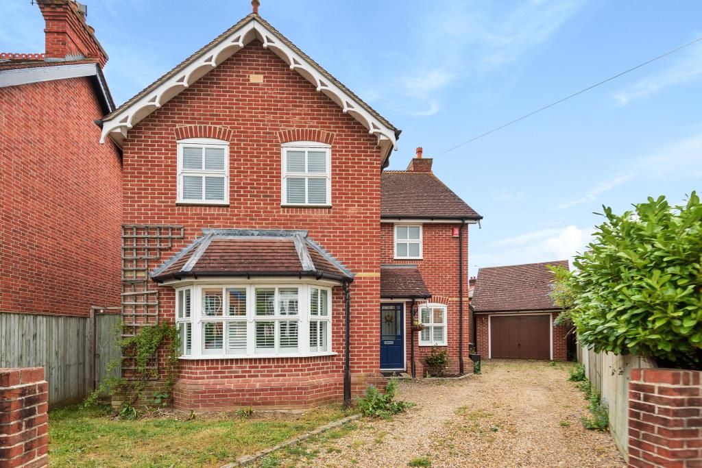 3 bed detached house for sale in Boyn Hill, Maidenhead SL6 - Zoopla