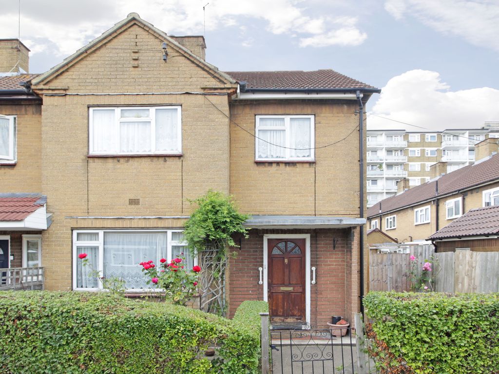 3 bed end terrace house for sale in Bowerman Avenue, London SE14 - Zoopla
