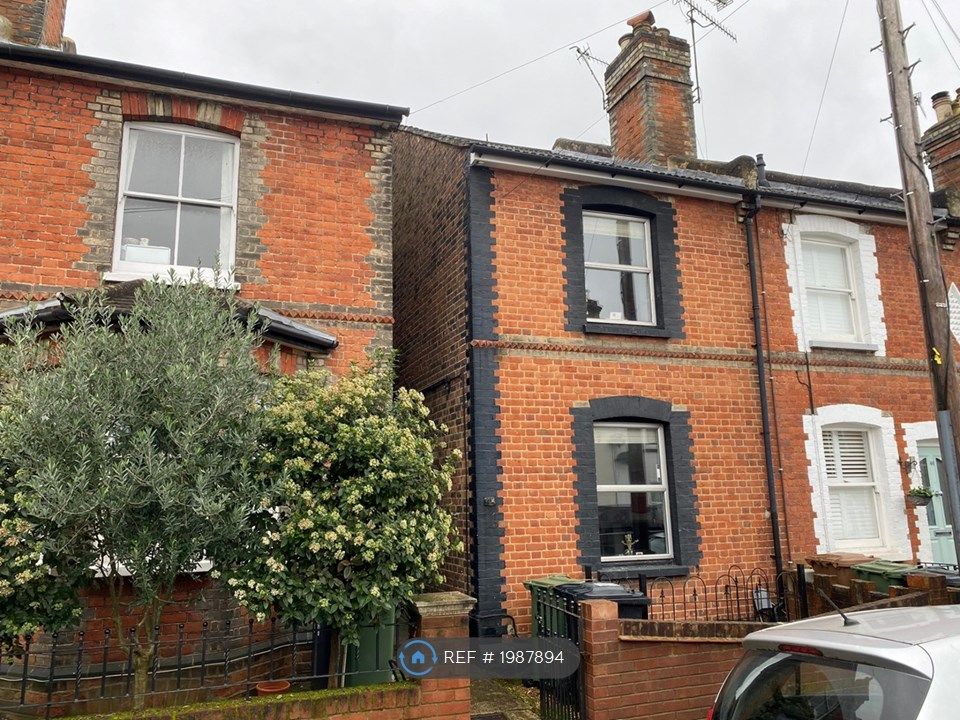 3 bed semi-detached house to rent in George Road, Guildford GU1, £1,850 ...