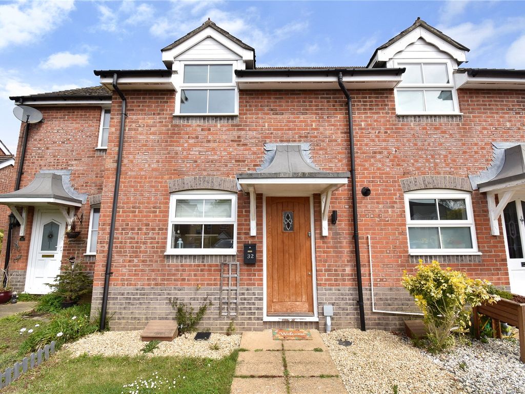 2 bed terraced house for sale in Celandine Grove, Thatcham RG18, £ ...