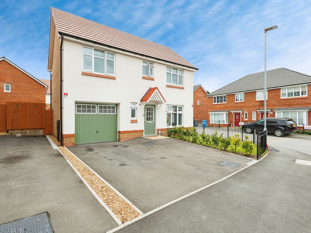 3 bed detached house for sale in Scenic Street, Manchester, Greater ...
