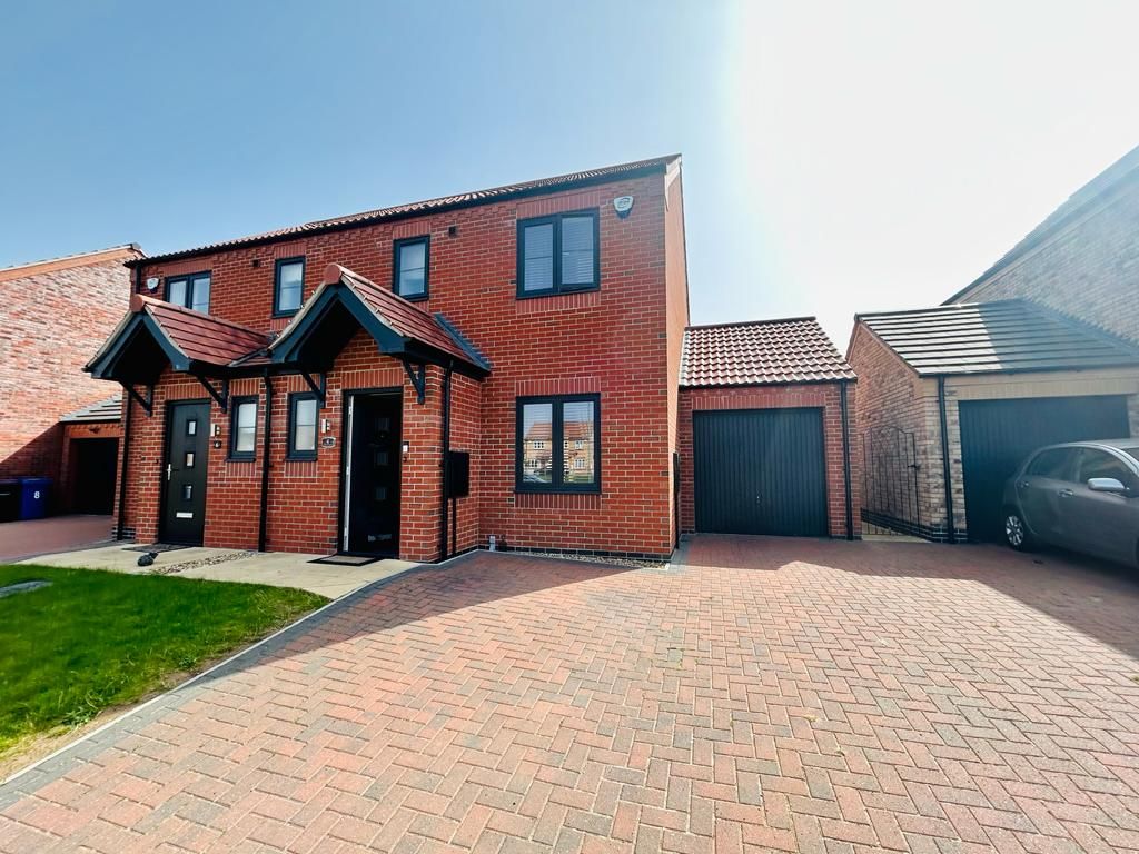 3 Bed Semi Detached House For Sale In Gibson Road Lincoln Ln2 £