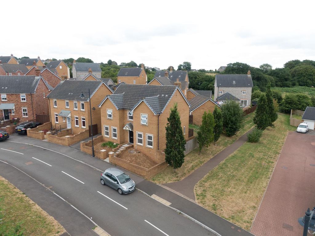 4 bed detached house for sale in Cae Rhedyn, Coity, Bridgend CF35 - Zoopla