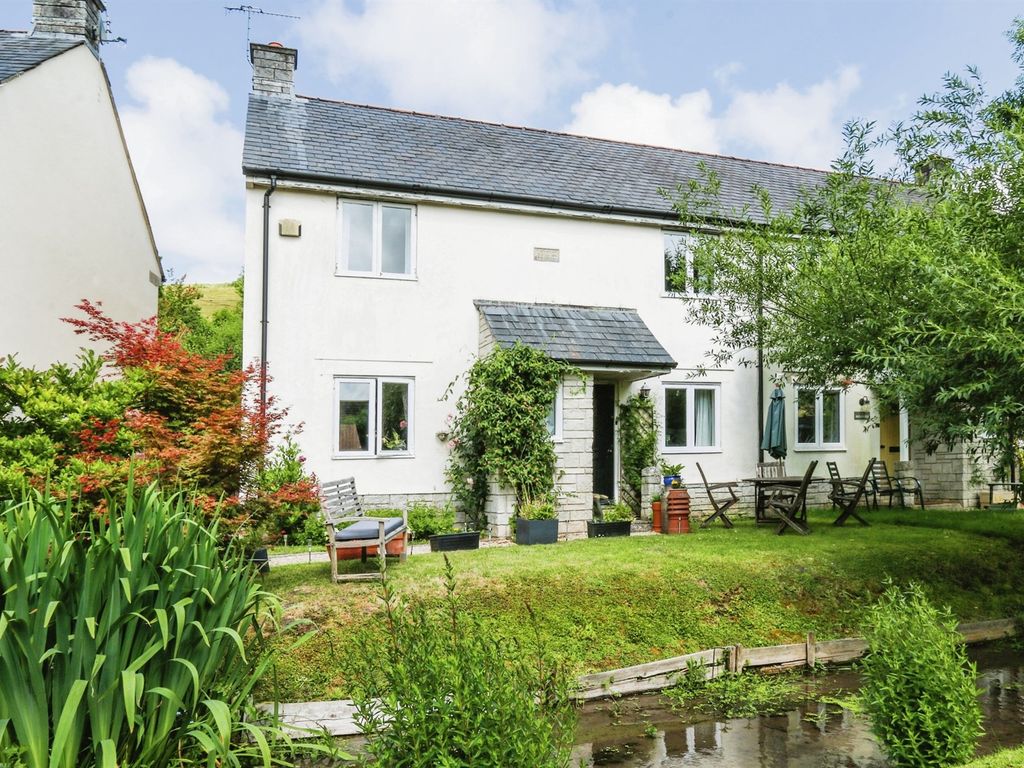 3 bed semi-detached house for sale in Brookside, Winterbourne ...