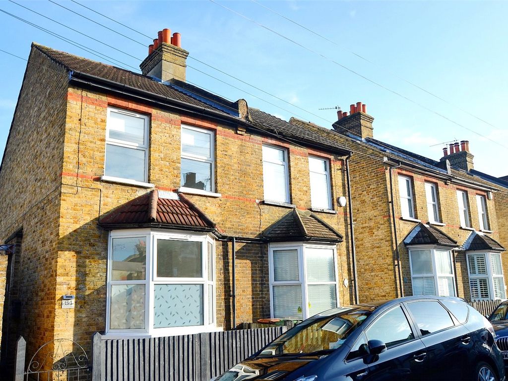 3 bed end terrace house to rent in Clarence Road, Sutton SM1, £1,850 ...