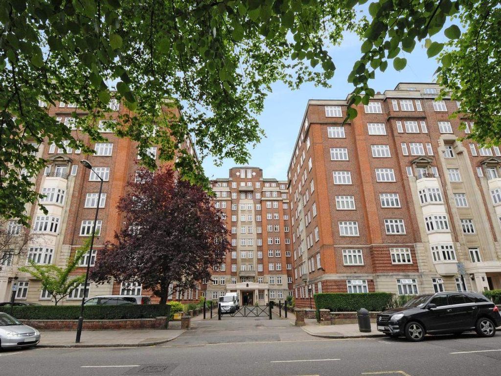 2 bed flat for sale in Hall Road, London NW8, £900,000 - Zoopla