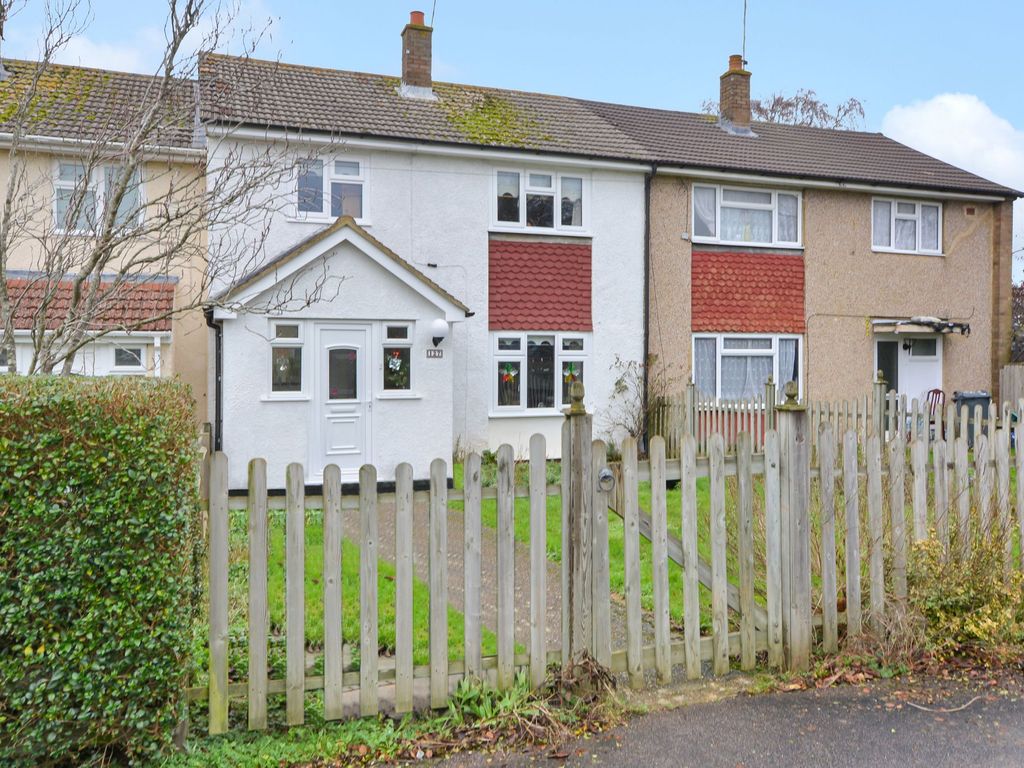 3 bed terraced house for sale in Bybrook Road, Kennington TN24 - Zoopla