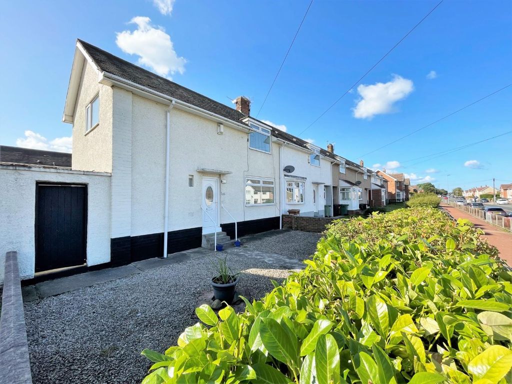 2 Bed End Terrace House To Rent In Catcote Road Hartlepool Ts25 £550