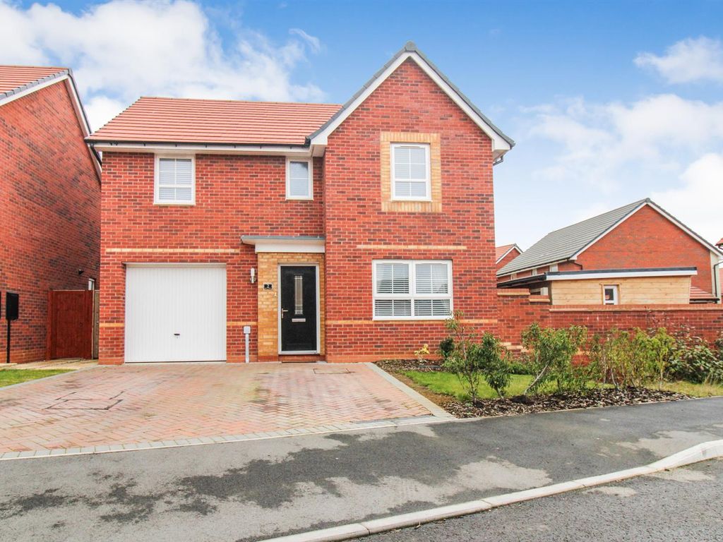 4 bed detached house for sale in Bruce Drive, Corby NN18, £340,000 - Zoopla