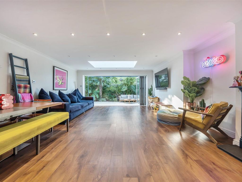 3 bed semi-detached house for sale in Long Lane, Ickenham, Middlesex ...