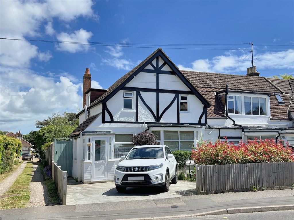 3 Bed End Terrace House For Sale In Brodrick Road Eastbourne Bn22 £