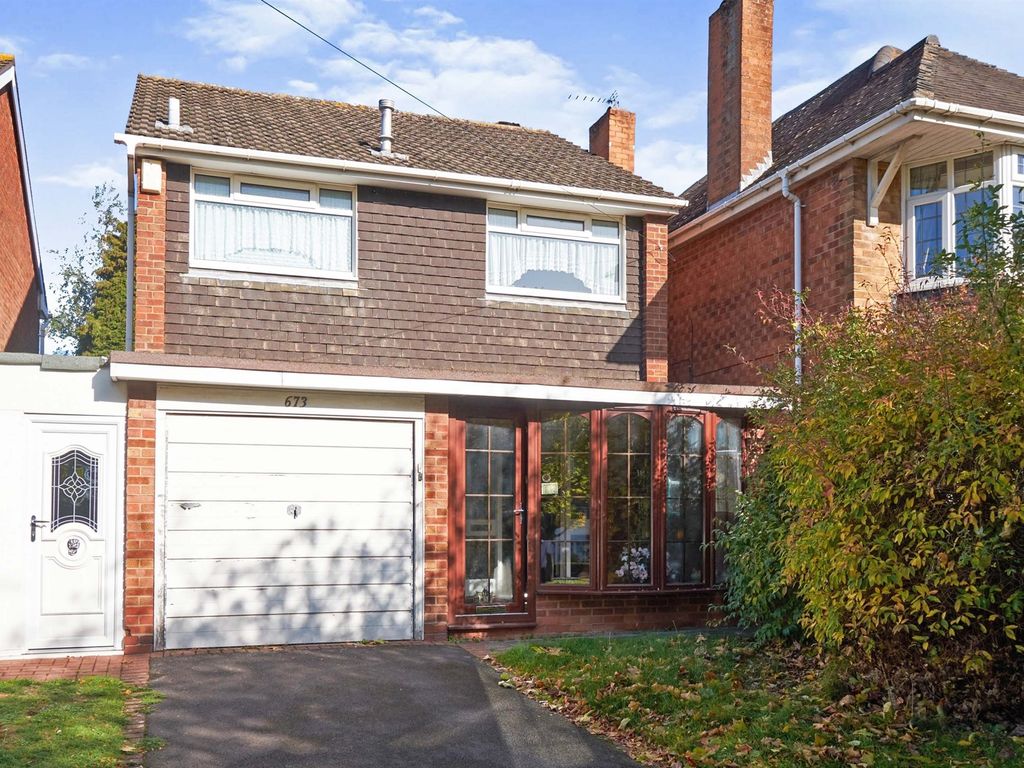 3 bed semi-detached house for sale in Chester Road, Kingshurst ...