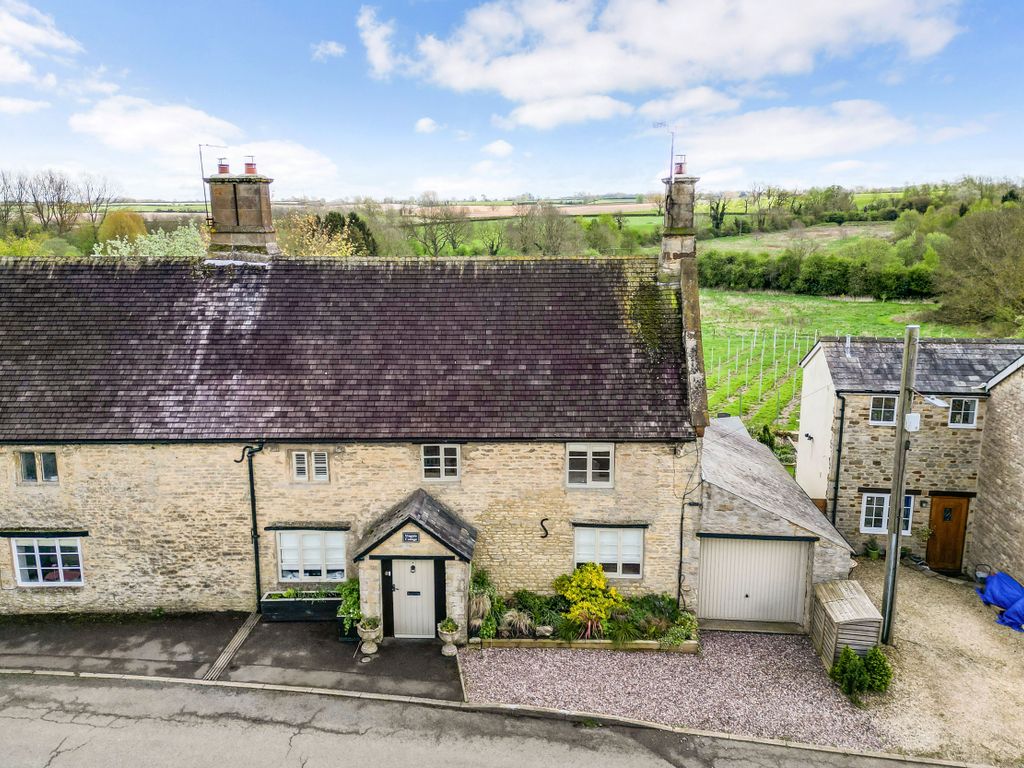 3 Bed Semi Detached House For Sale In Wappenham Road Helmdon Nn13 £