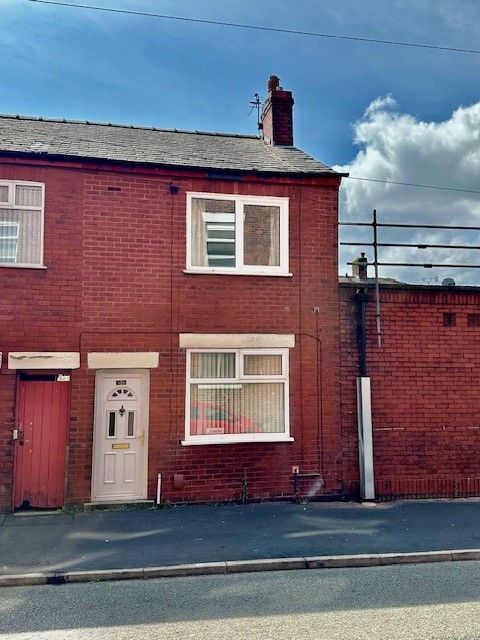 2 Bed Terraced House To Rent In Maitland Street Preston Pr1 £695 Pcm