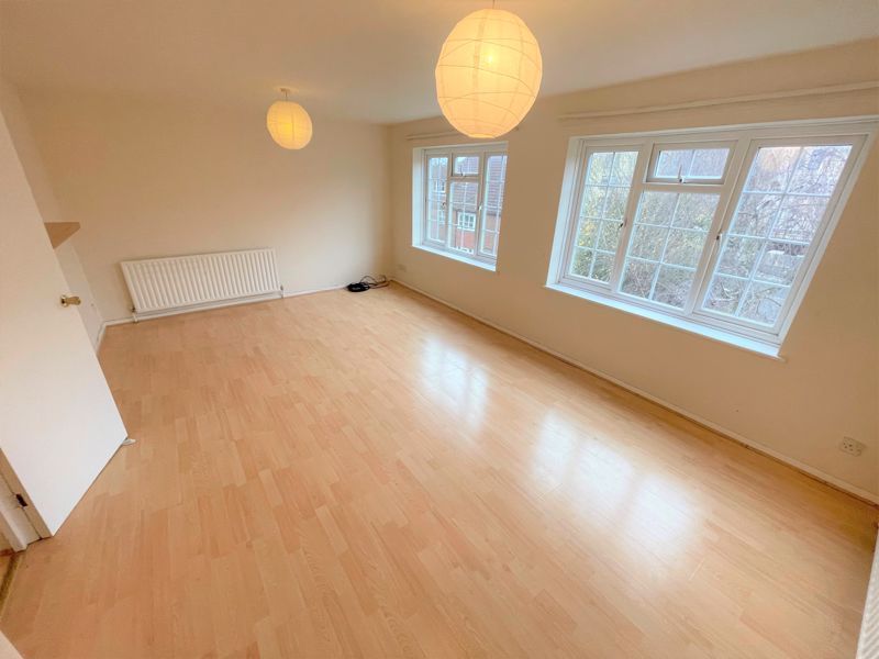 1 bed flat to rent in Arborfield Close, Slough SL1, £950 pcm - Zoopla