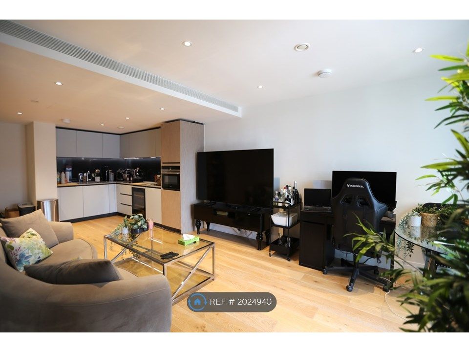 Studio to rent in Riverlight Quay, London SW11, £2,383 pcm - Zoopla