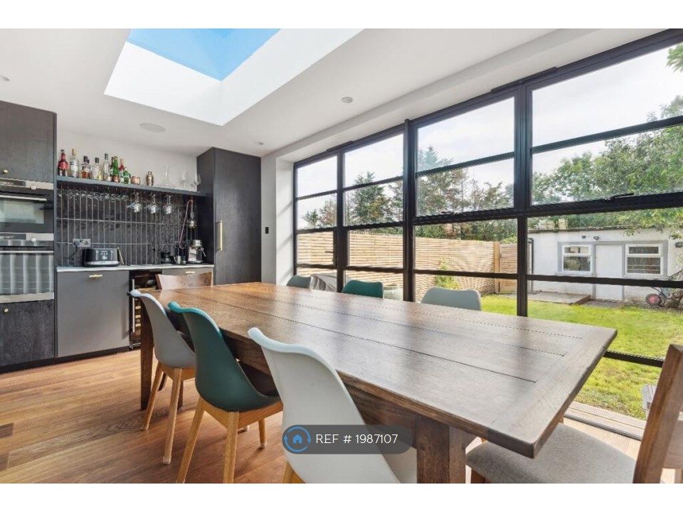 4 bed terraced house to rent in Kingsway, London SW14, £4,300 pcm - Zoopla