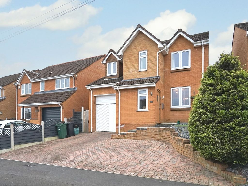 3 bed detached house for sale in Midhaven Rise, Worle, Weston-Super ...