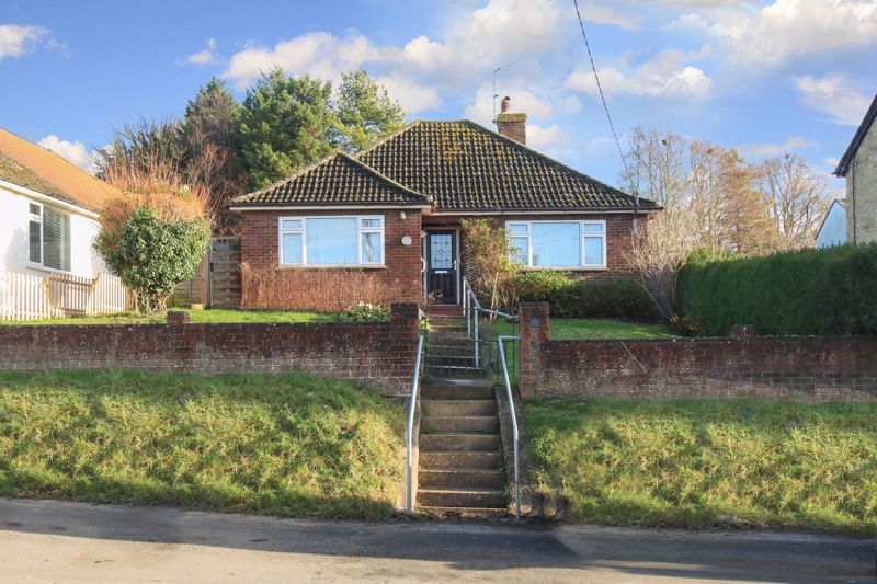 2 bed detached bungalow for sale in Wellcroft, Ivinghoe, Leighton ...