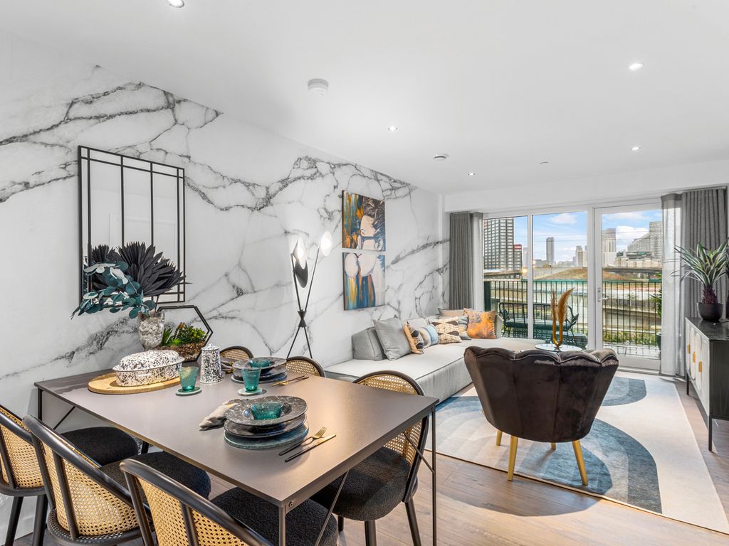 New home, 2 bed flat for sale in Silvertown Way, London E16 - Zoopla