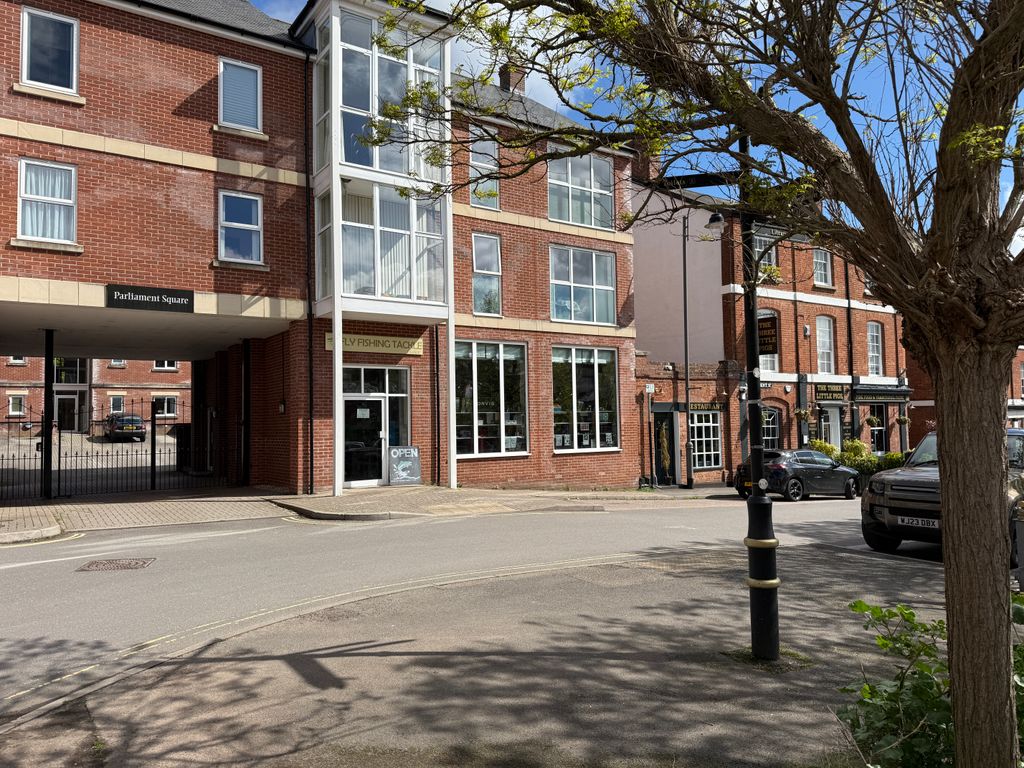 Parliament Street, Crediton EX17, Retail premises to let, £9,360 pa ...