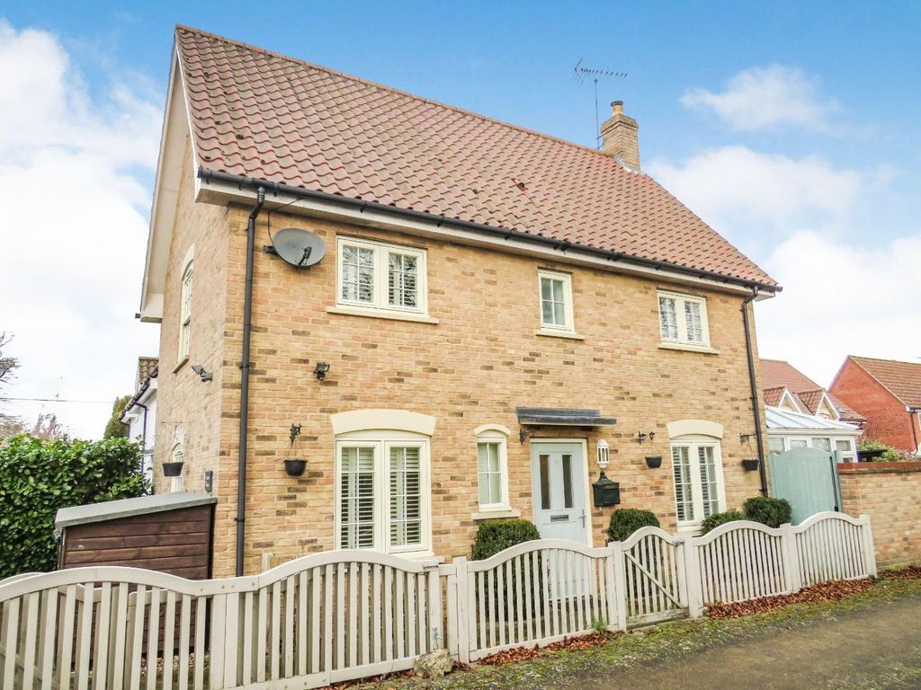 3 bed detached house for sale in Pilgrims Way, Weeting, Brandon IP27 ...