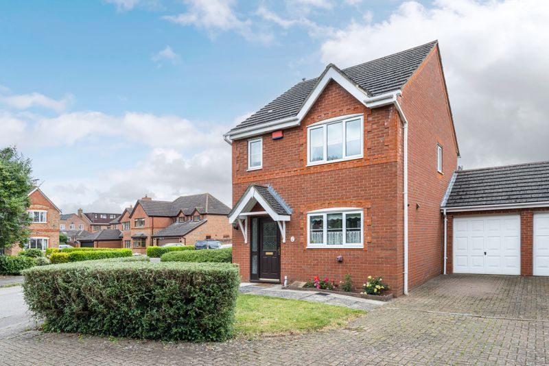 3 Bed Link Detached House For Sale In Nottingham Grove Bletchley