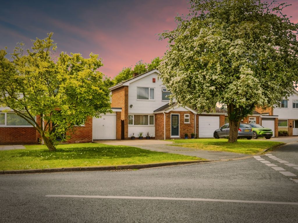 4 Bed Detached House For Sale In Leyburn Road North Hykeham Lincoln