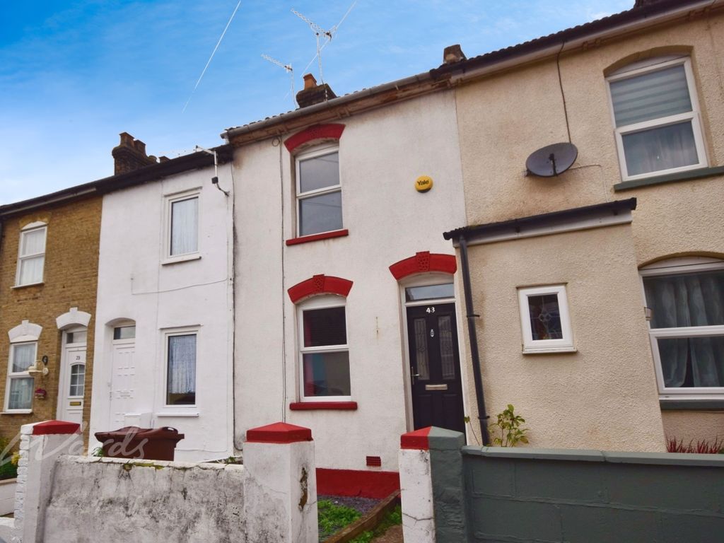 3 bed terraced house to rent in Grange Road, Strood, Rochester ME2, £ ...