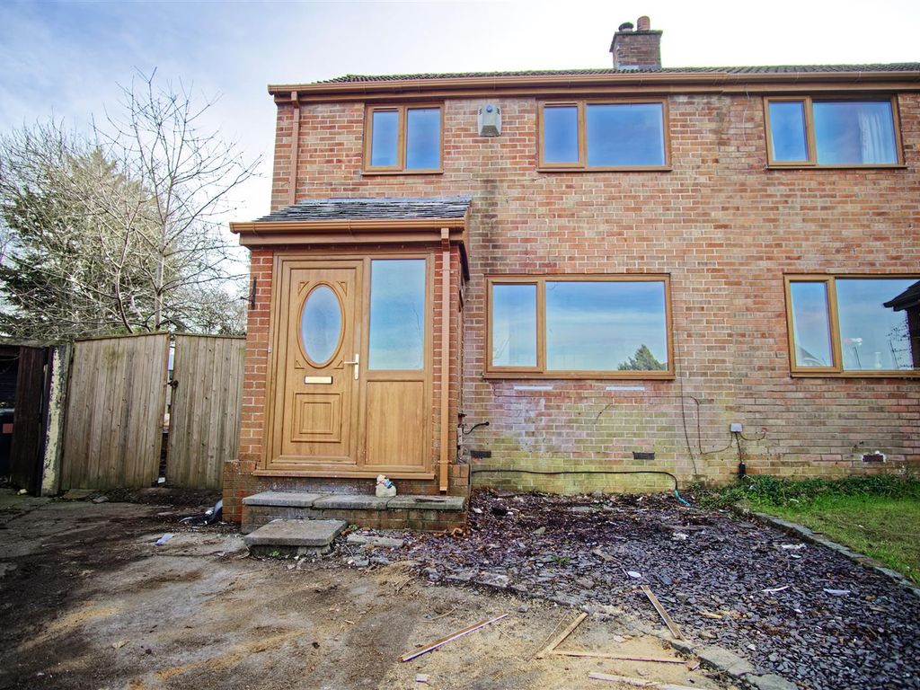 3 Bed Semi Detached House To Rent In Buttermere Close Fulwood Preston