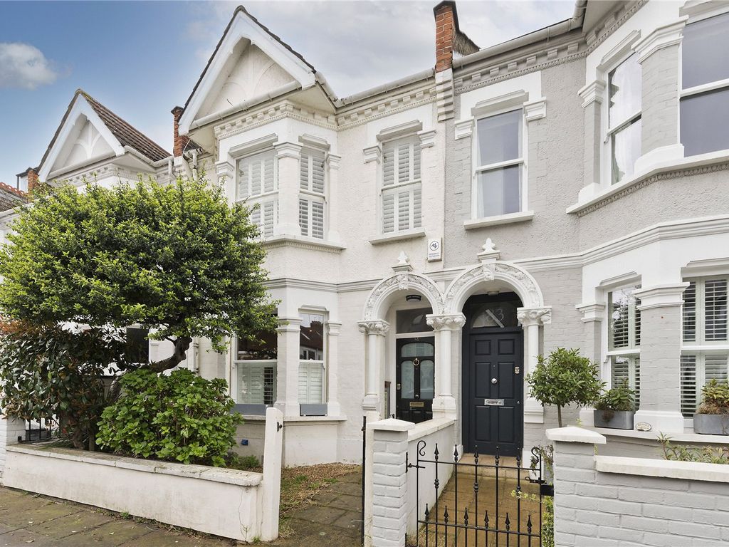 4 bed terraced house for sale in Langthorne Street, London SW6 - Zoopla