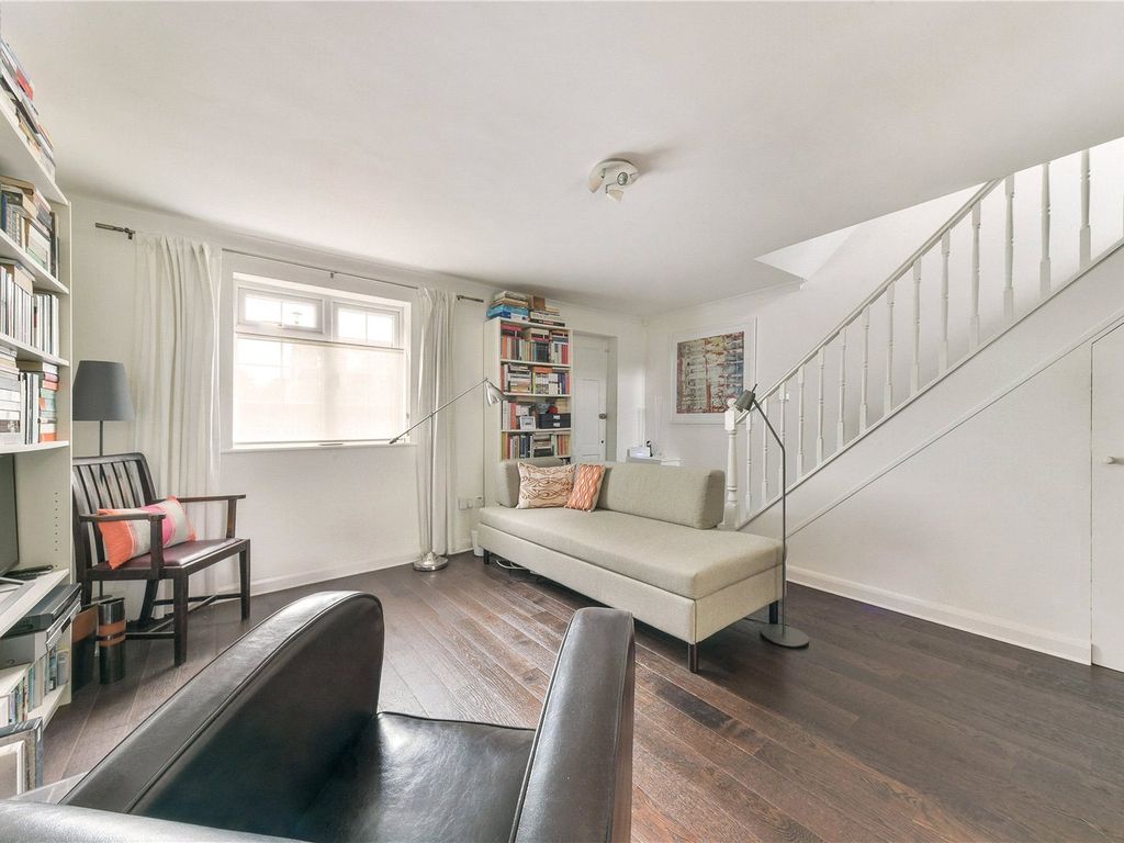 3 bed terraced house for sale in Park Close, London E9, £775,000 - Zoopla