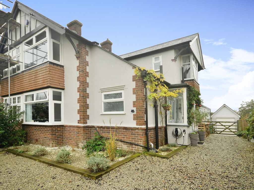 4 bed semi-detached house for sale in Palmarsh Avenue, Hythe CT21 - Zoopla