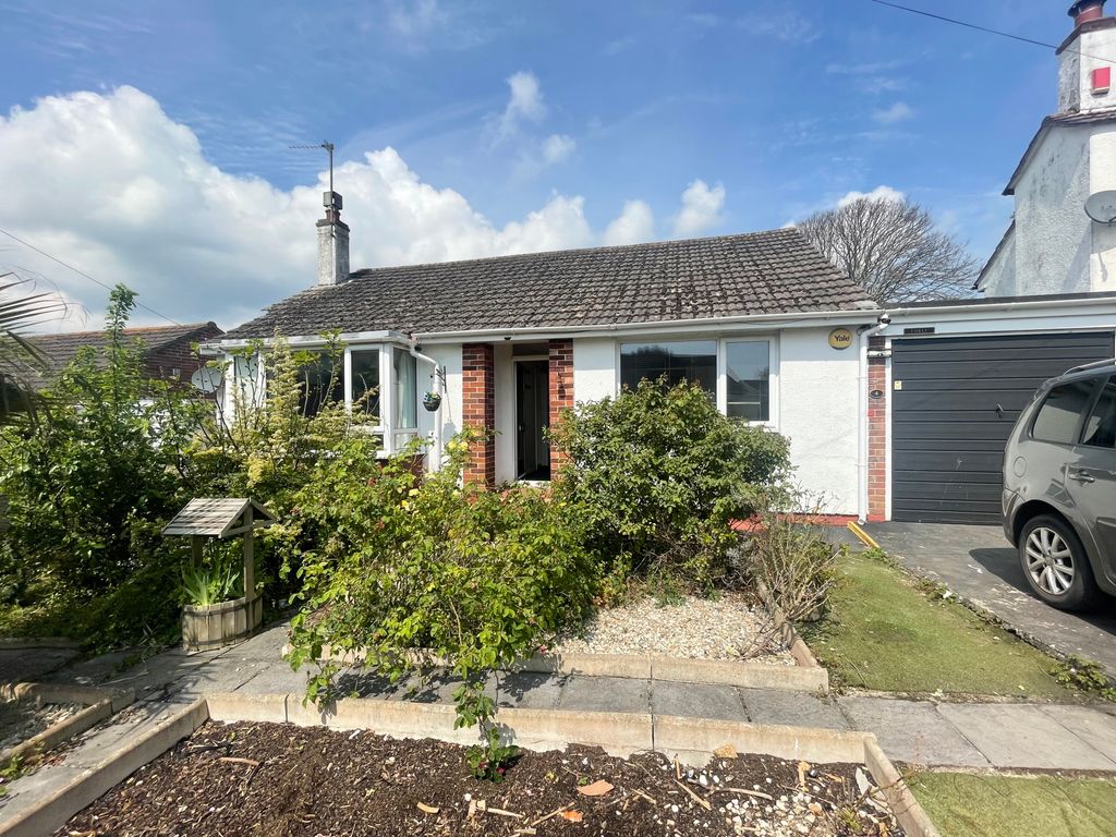 2 Bed Detached Bungalow For Sale In Woodway Drive Teignmouth Tq14 £