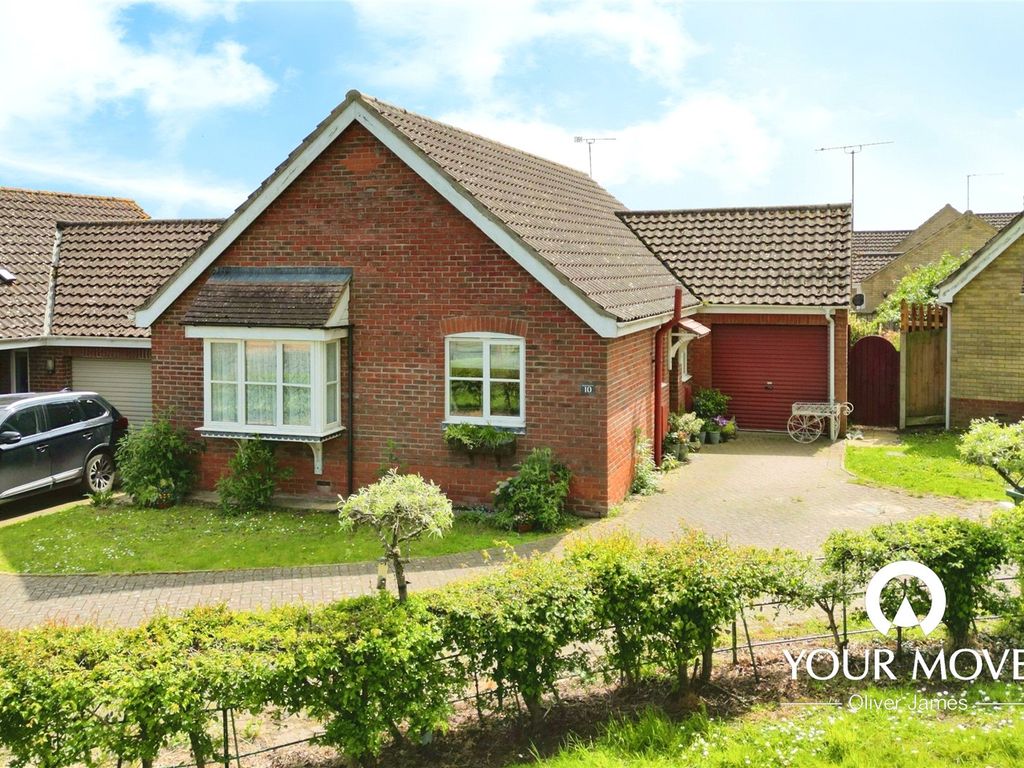 3 bed bungalow for sale in Richard Crampton Road, Beccles, Suffolk NR34 ...