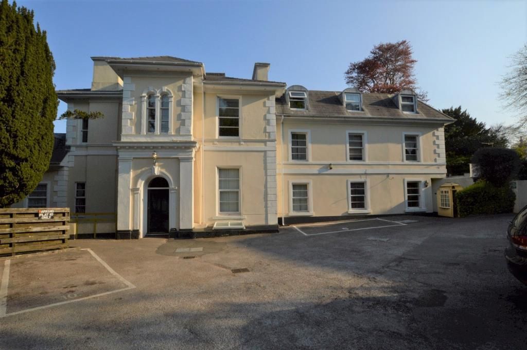 2 bed flat for sale in Ronceval, Higher Erith Road, Wellswood, Torquay ...