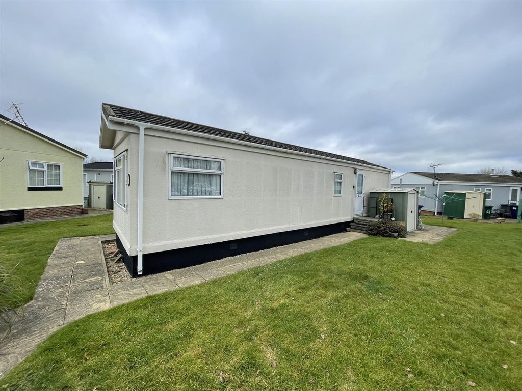 1 bed mobile/park home for sale in Arkley Park, Barnet Road, Arkley ... 1 bed mobile/park home for sale in Arkley Park, Barnet Road, Arkley ...