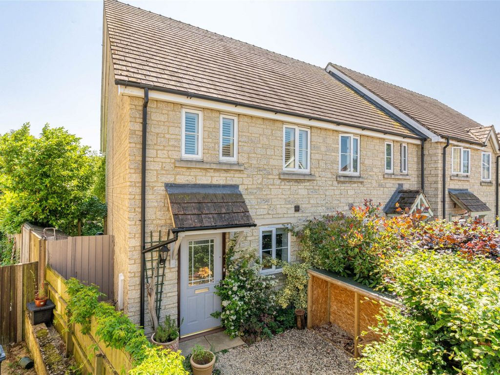 2 bed end terrace house for sale in Saxon Close, Sherston, Malmesbury ...