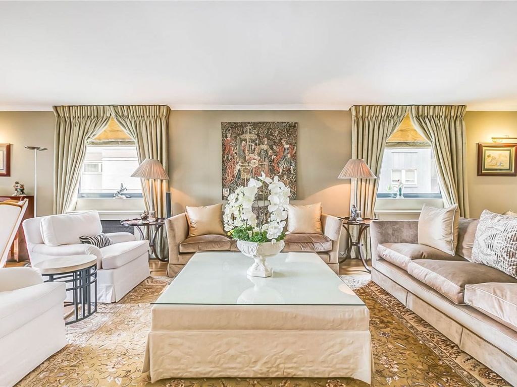 5 bed flat to rent in Waterside Point, Anhalt Road, London SW11 - Zoopla