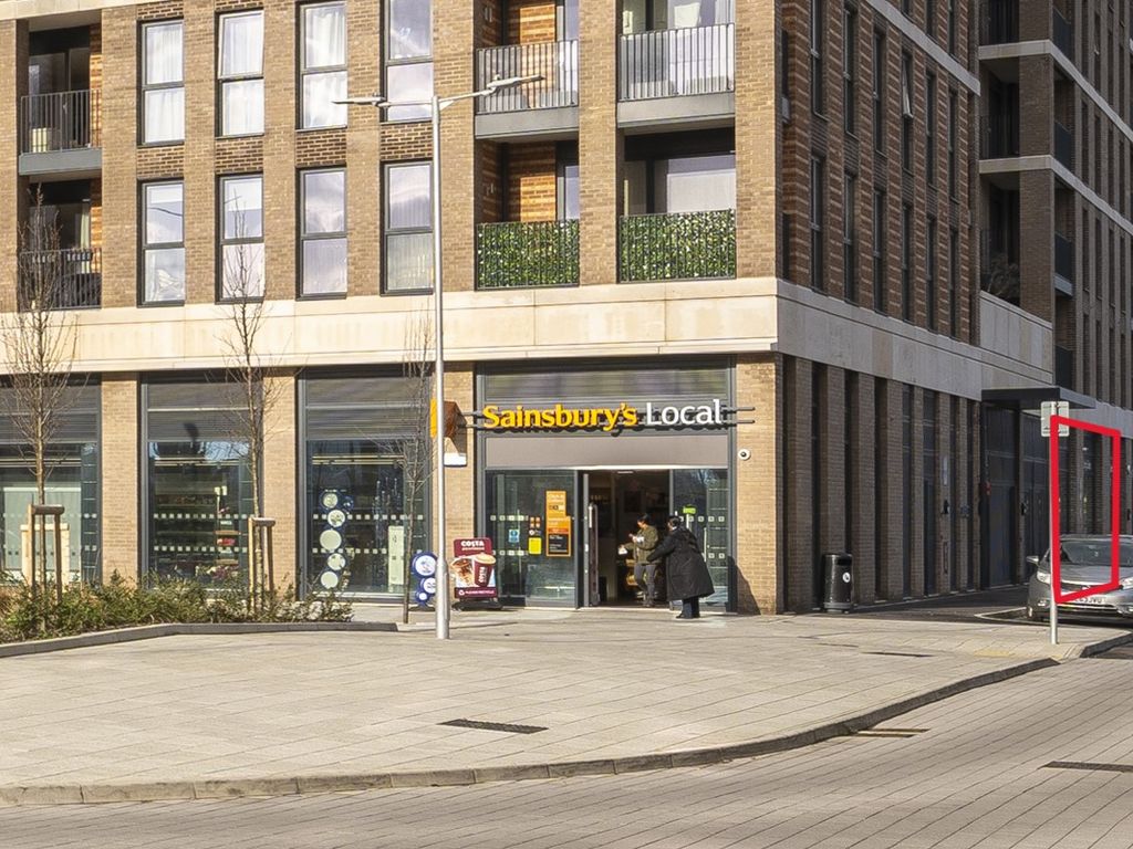 Retail premises to let in Beam Park Unit 3, 10 Halewood Way, Rainham ...